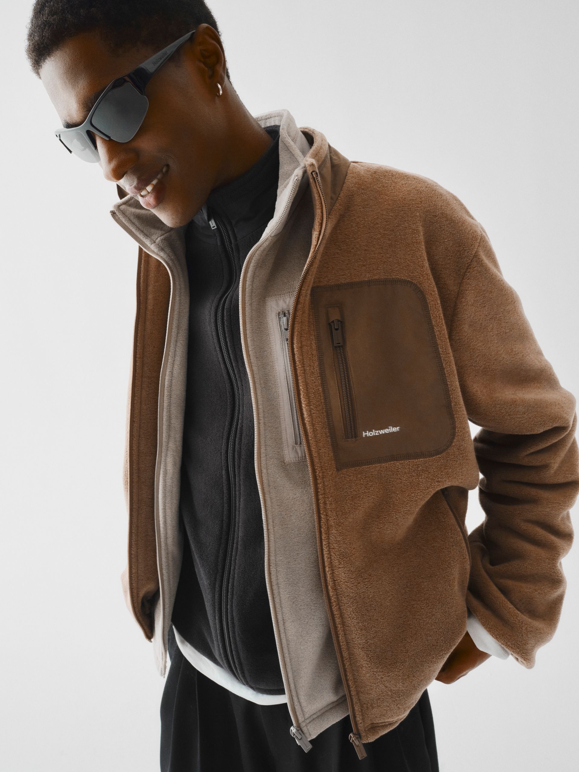 Explore | Holzweiler