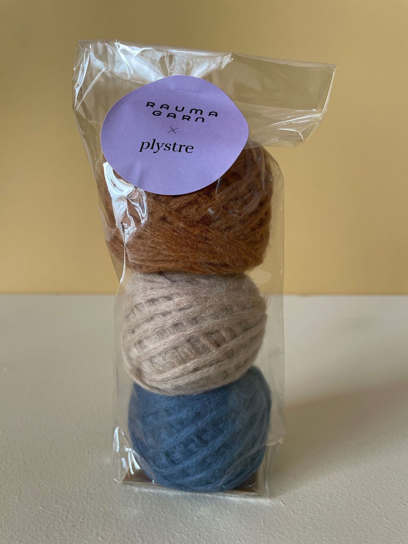 Broderipakke i Puno til 373 Plystre, alt 4